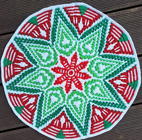 Ravelry: Hooked on the Sea CAL pattern by Susanne Anacker