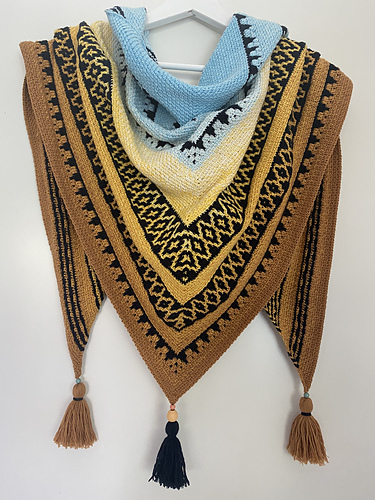 Ravelry: Kiki Shawl pattern by Susanne Anacker