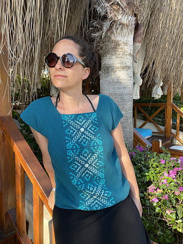 Ravelry: Maya Sweater pattern by Susanne Anacker