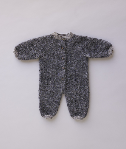 Ravelry: Storms dragt pattern by Susie Haumann