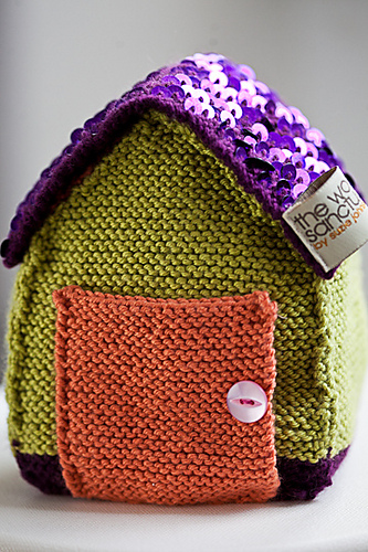 Ravelry: Lime & Blackcurrant Beach Hut pattern by Suzie Johnson