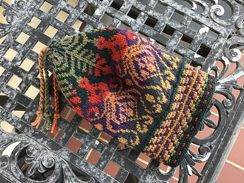 Ravelry: Jacobite Rose Hat pattern by Alice Starmore