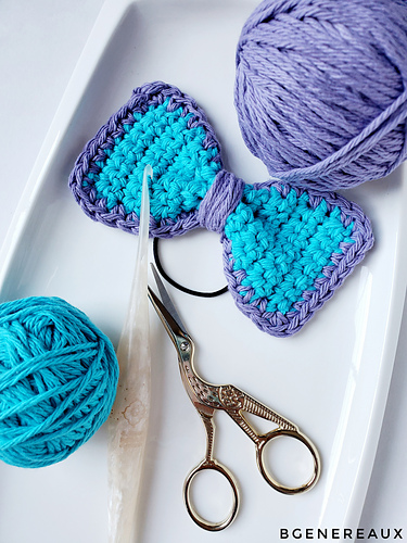 Ravelry: Sweet Treat Bow pattern by Sweet Bee Crochet