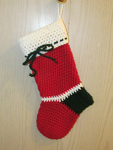 Ravelry: Hung by the Fire with Care Stocking pattern by Ronda Goetz