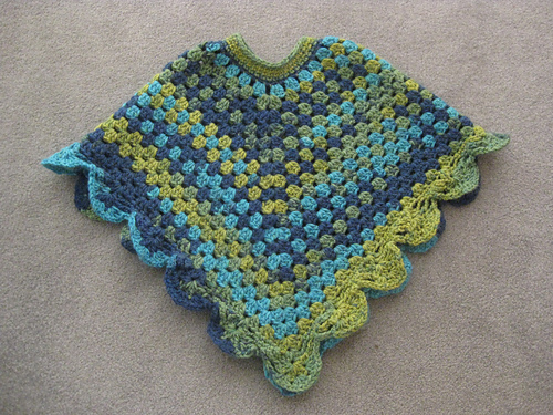 Ravelry: Coming Home Poncho pattern by Doris Chan