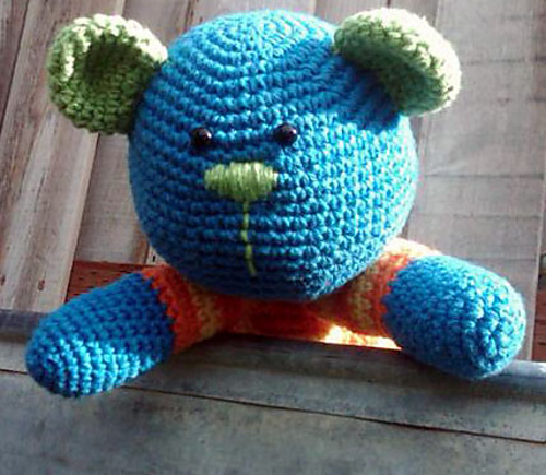 Ravelry: twiddles bearpack pattern by Heidi Yates