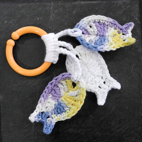 Ravelry: Fish Motif pattern by Hunerlerimiz