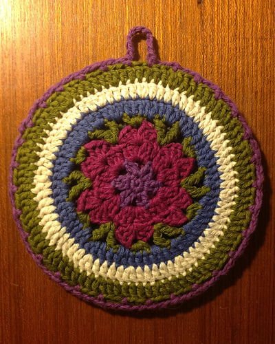 Ravelry: Disc-Disc pattern by Sara Delaney