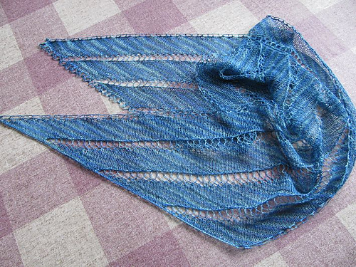 Ravelry: Bias Lace Columns pattern by Sylvie Beez