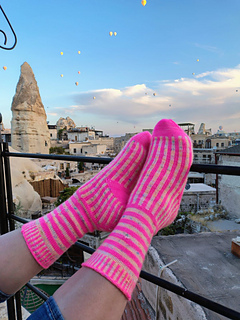 Ravelry: Grace socks pattern by Sylvia Evers