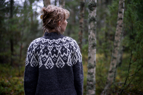 Ravelry: Sielueläin pattern by Tiia Reho (@sysivilla)