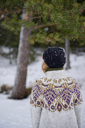 Ravelry: Elegia pattern by Tiia Reho (@sysivilla)