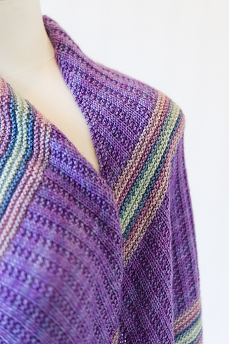 Ravelry: Faline pattern by Emily Wood