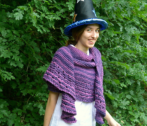 Ravelry: Rincewind Running Away Shawl pattern by Tabitha's Heart