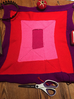 Ravelry: taffyyarn's Log Cabin Rectangle II