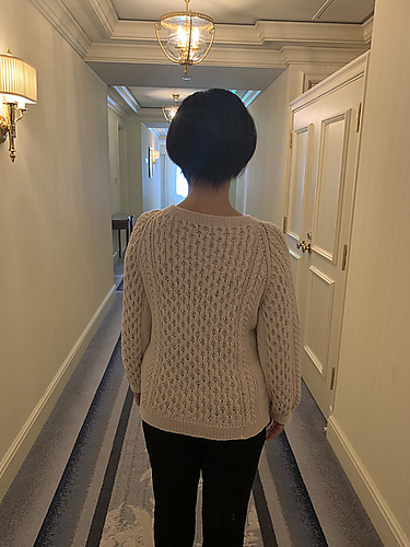 Ravelry: Classical cable pattern by Takako Takiguchi