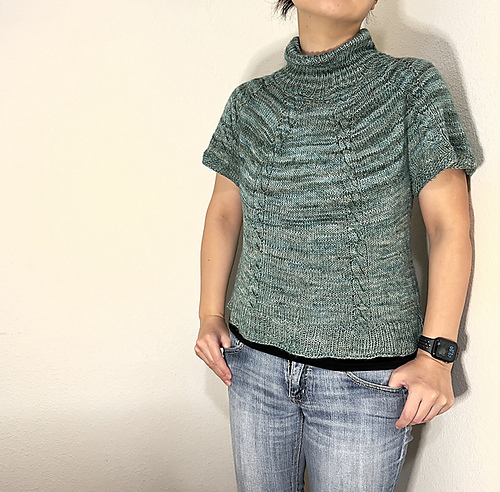 Ravelry: Cable flow pattern by Takako Takiguchi