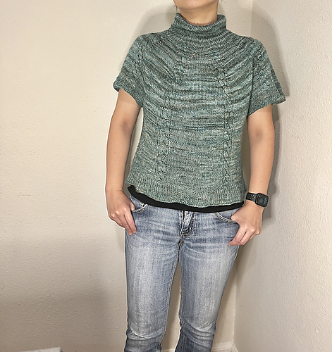 Ravelry: Cable flow pattern by Takako Takiguchi