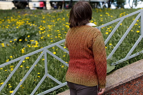 Ravelry: Amari pattern by Claudia Finlay