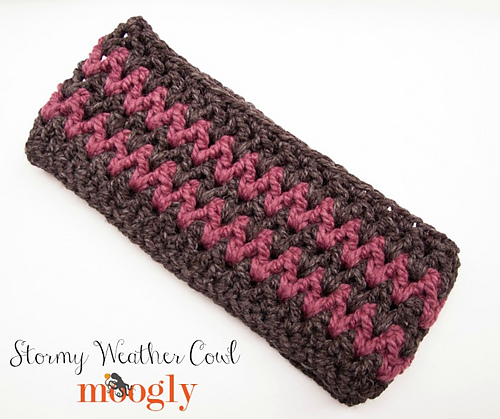 Ravelry: Stormy Weather Cowl pattern by Tamara Kelly