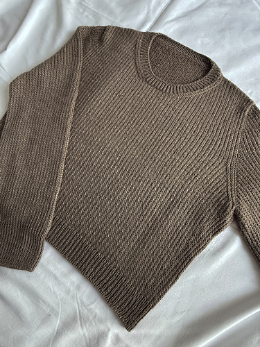 Ravelry: Saray Sweater pattern by Tamilla Knits