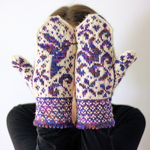 Ravelry: Sweet Nectar Mitts pattern by Tanis Lavallee