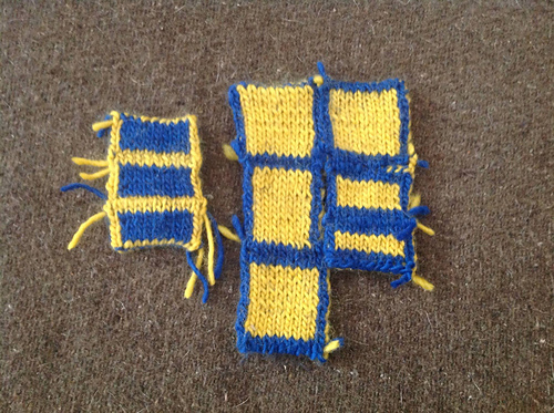 This Periodic Table was KNITTED by Ravelry user tcbosco1. Holy Shit ...