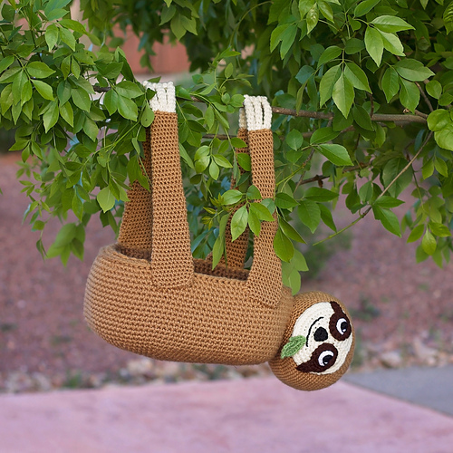 Ravelry: Sloth Basket pattern by Joni Memmott / BriAbby