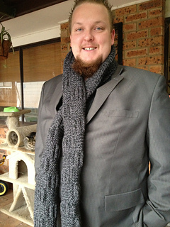 Ravelry: Masculine Manly Man's Scarf pattern by Teagz Knitz