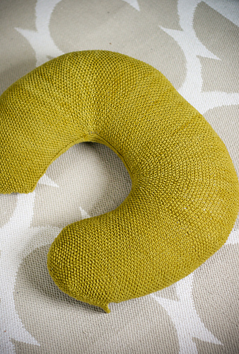Ravelry: Seed Stitch Boppy pattern by Margaux Hufnagel