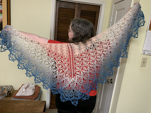 Ravelry: A Garland of Roses pattern by a catnach