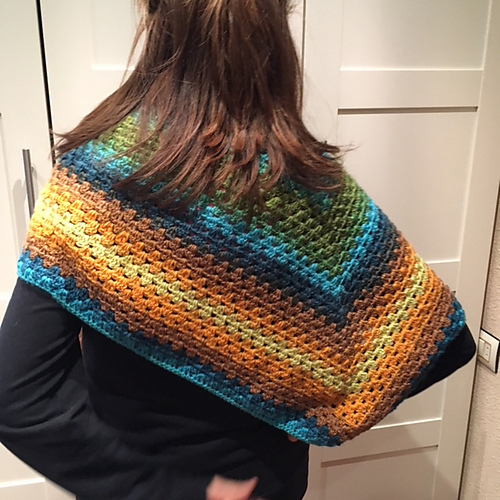 Ravelry: triangular rectangular granny shawl pattern by Teresa Alvarez