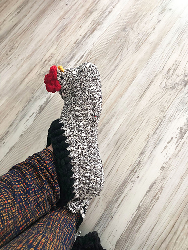 Ravelry: Chicken Chick Duck Slippers pattern by Tevys Creates