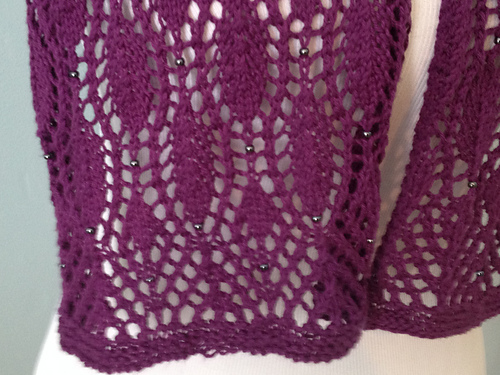 Ravelry: Blackberry Leaves pattern by Kristen Fanning