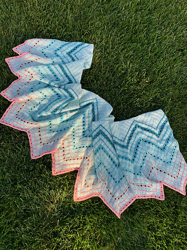 Ravelry: Rivan pattern by Emily Wood