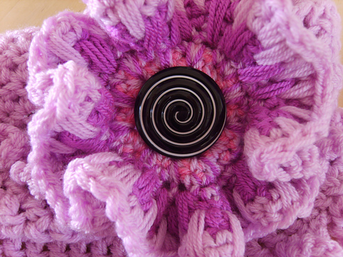 Ravelry: Hyperbolic Random Spike Stitch Flower pattern by Sue Pinner