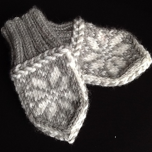Ravelry: Baby Snowflake pattern by The Cozy Knitter
