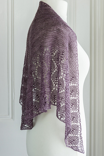 Ravelry: Diamond Ice pattern by Janina Kallio