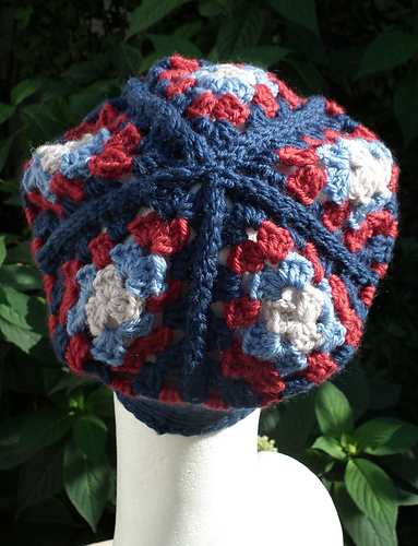Ravelry: Granny Triangles hat pattern by Crafty Sprite