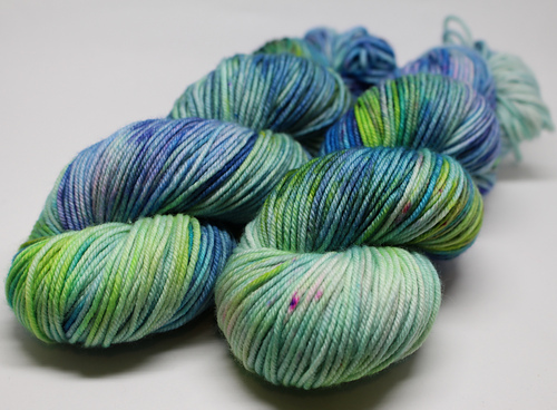 Ravelry: The Fawn & The Fox Yarns Grizzly