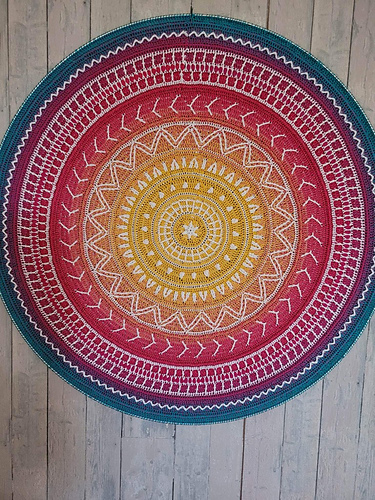 Ravelry: Aztek Artifact pattern by Mark Roseboom