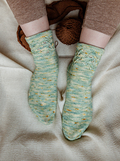 Ravelry: Tidal Waves Socks pattern by Izabela Grzybek