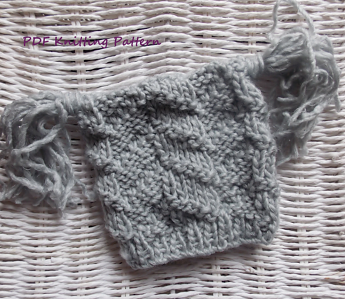 Ravelry: Newborn Jester Hat pattern by Marie Bocock