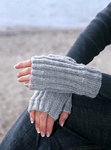 Ravelry: 86-28 Open-finger Mittens pattern by DROPS design