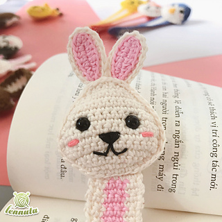 Ravelry: Bunny Bookmark pattern by Thao Nguyen Lennutas