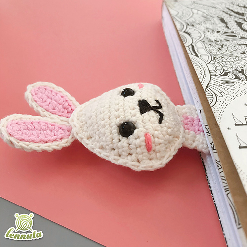 Ravelry: Bunny Bookmark pattern by Thao Nguyen Lennutas