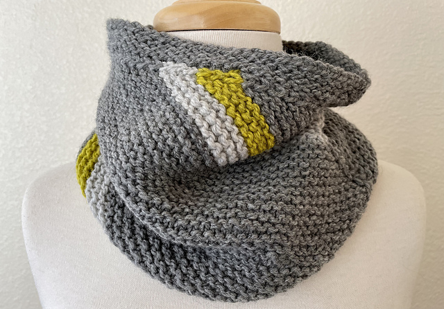 Ravelry: Monadnock Cowl pattern by Nick Davis