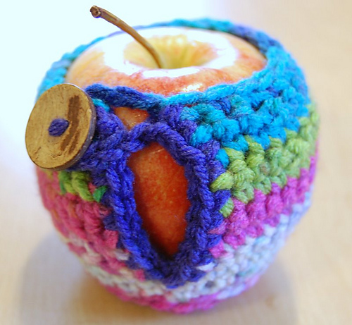 Ravelry: Cute As Pie Apple Cozy pattern by Darla Allen