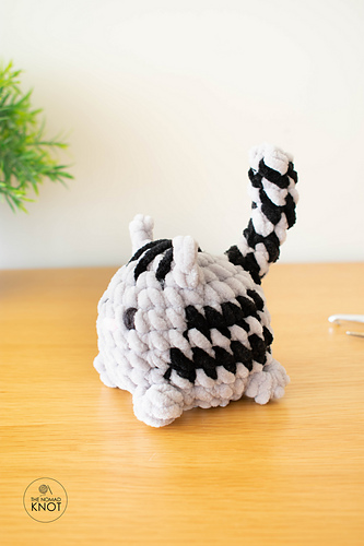 Ravelry: Gray Tabby Cat pattern by Ana Carolina