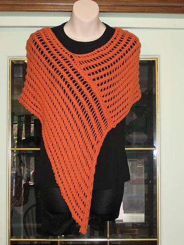 Ravelry: Easy Breezy Summer Poncho pattern by Lynn Stitchman